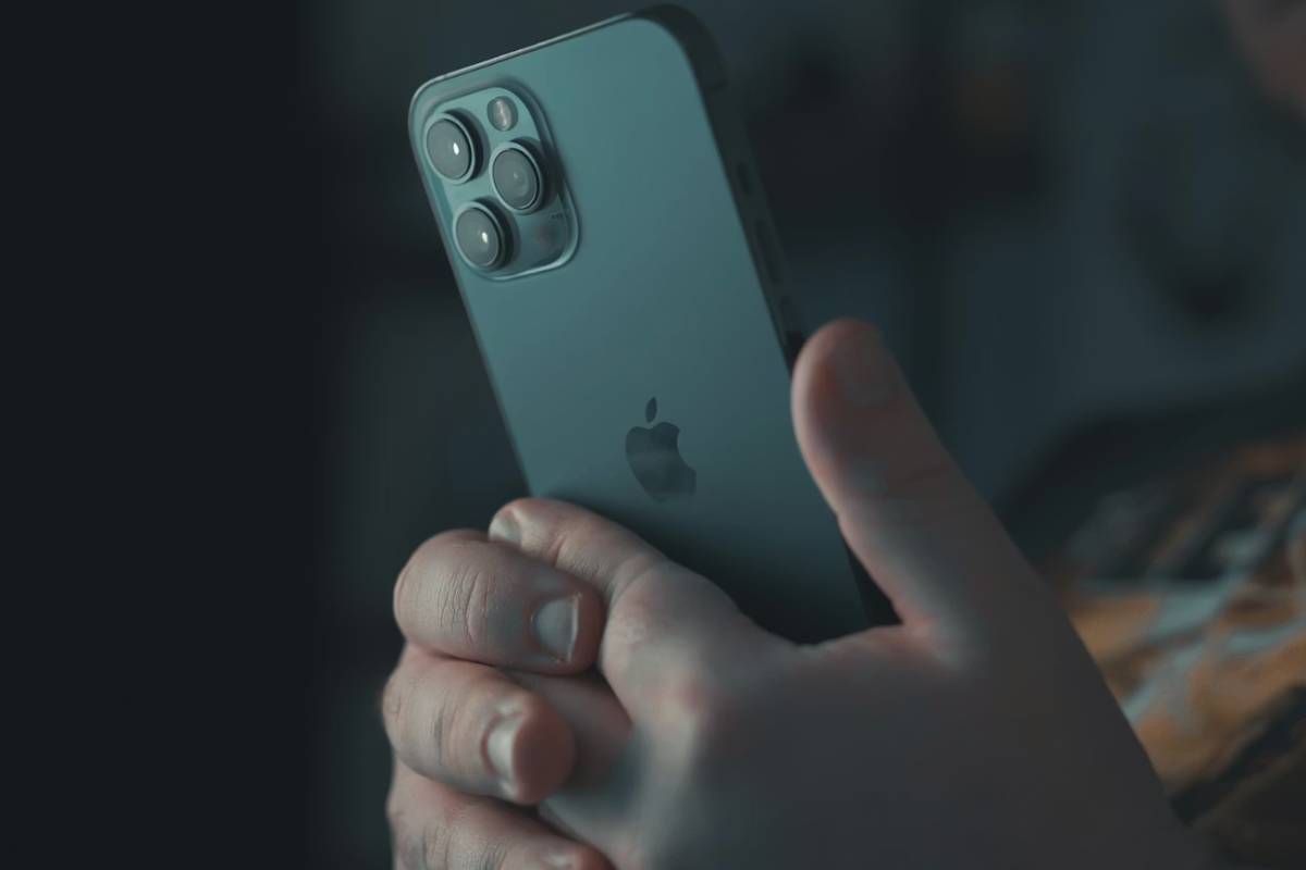 How to Turn Off iPhone Without Screen: Quick and Reliable Methods That ...